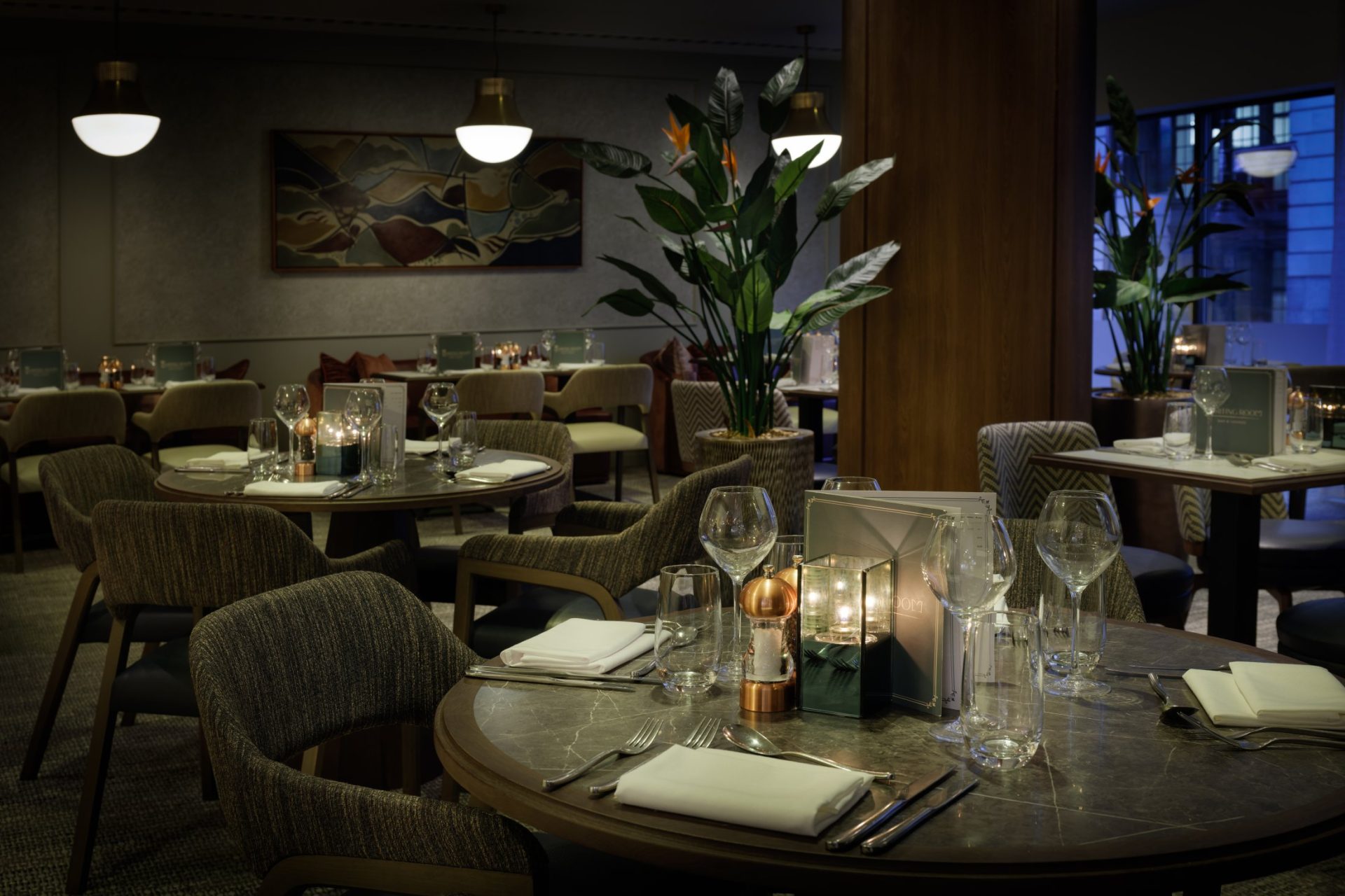 close previous next 1 1